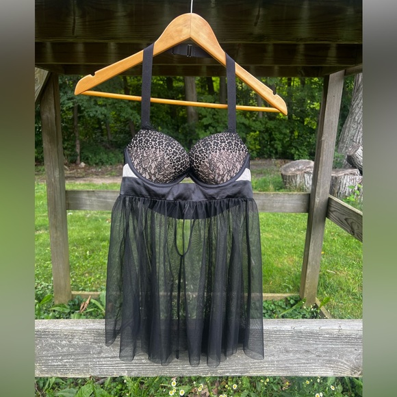 Victoria's Secret | Intimates & Sleepwear | Victorias Secret Very Sexy ...